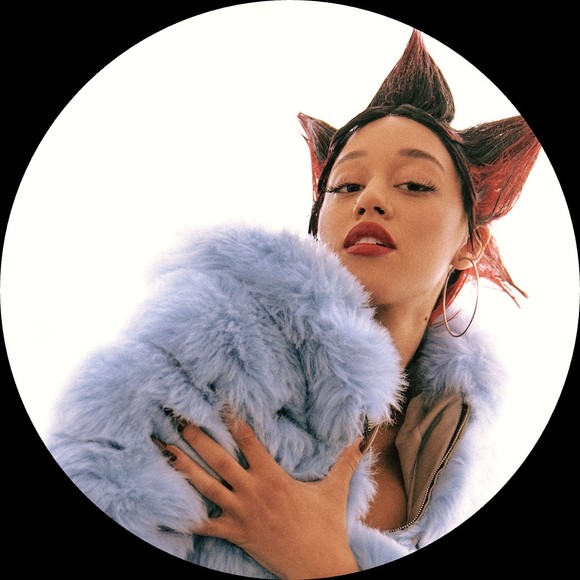 Stormi's Closet (@stormimayashop) | Poshmark